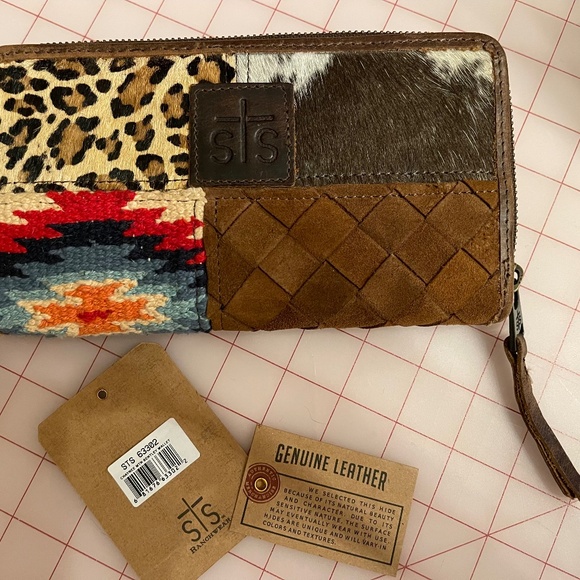STS Ranchwear | Bags | Chaynee Mtn Bentley Wallet By Sts | Poshmark